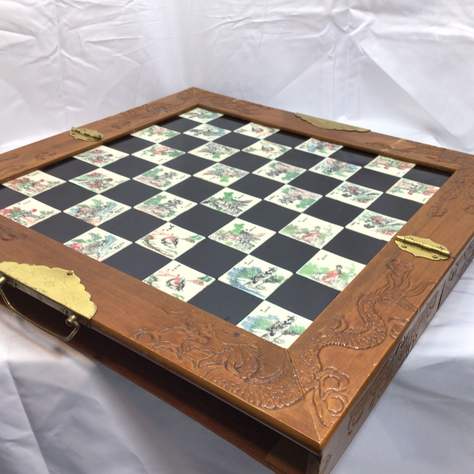 Vintage Handmade Chess Board & Chess Pieces (FOLDING & DRAWS) Cambor ...