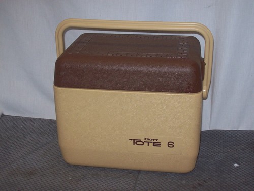 GOTT TOTE 6 PERSONAL COOLER/ICE CHEST 1806**TAN & BROWN**NO REFREEZE ...