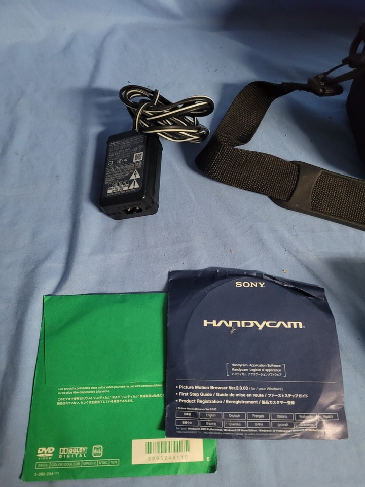 Sony DCR-DVD108 Handycam Mini DVD Camcorder Video Recorder Bundle ...