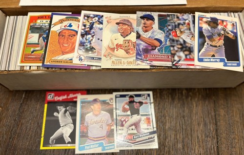 HUGE Lot 500 Random Baseball Cards Including Rookies, Hall Of Famers ...