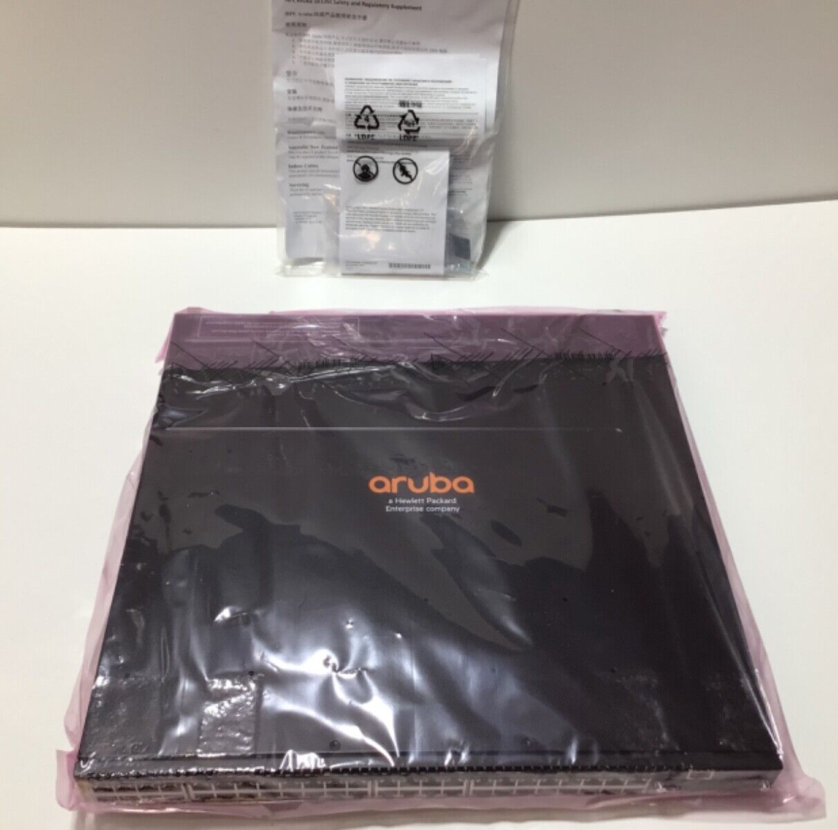 New HPE JL076A Aruba 3810M 40G 8SR HP Smart Rate PoE+ 1-Slot Switch | eBay