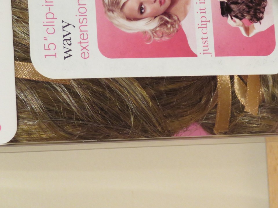 HairDo Jessica Simpson Salon Clip-In Hair Extensions 15" WAVY GLAZED ...