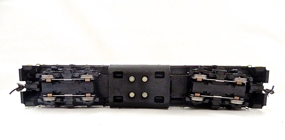 HO Athearn Undecorated Powered GP38-2 Pro- Custom Detailed for ...