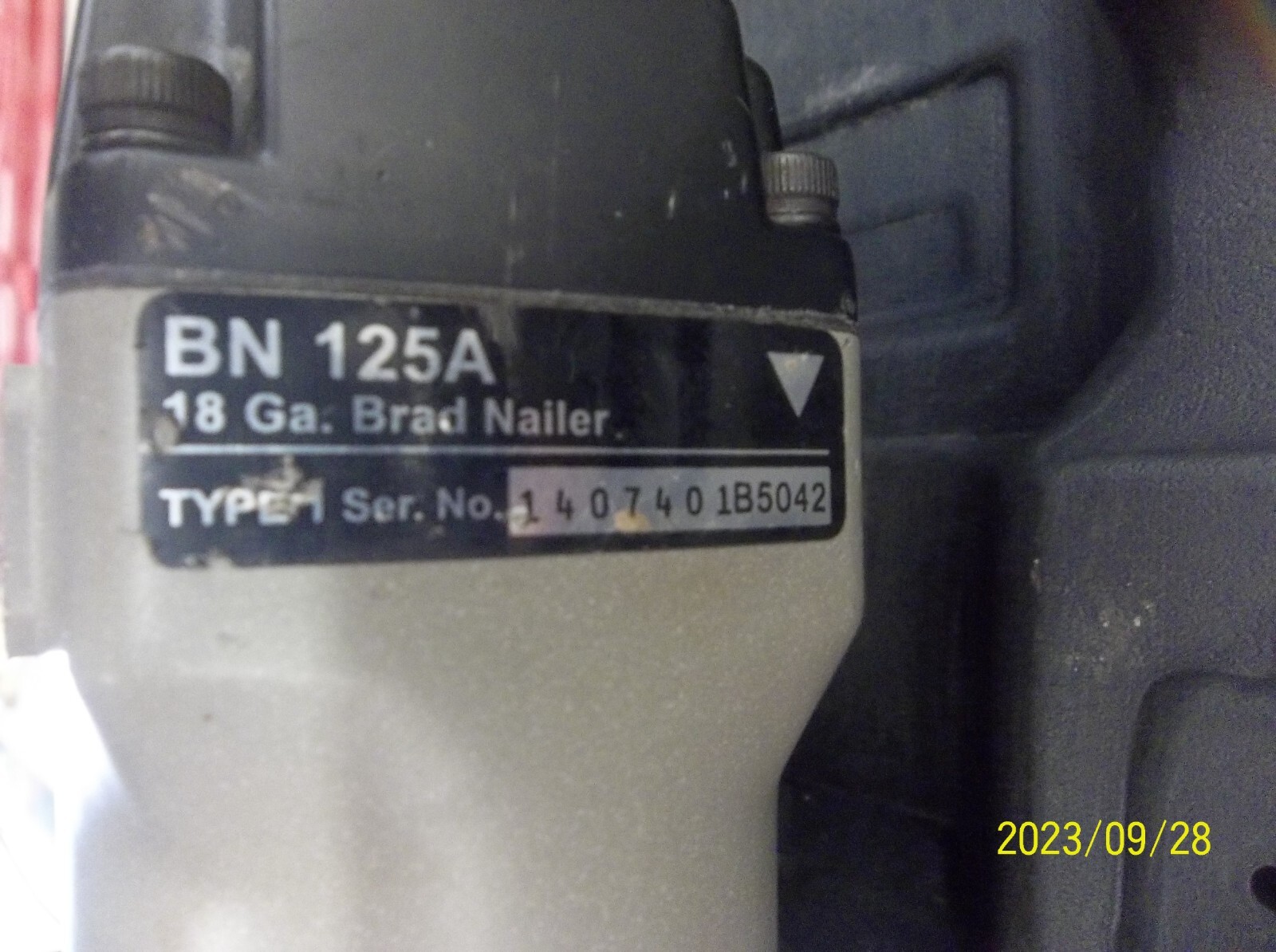 PORTER CABLE BN125A 18 Gauge Brad Nailer with case , brads Tested | eBay