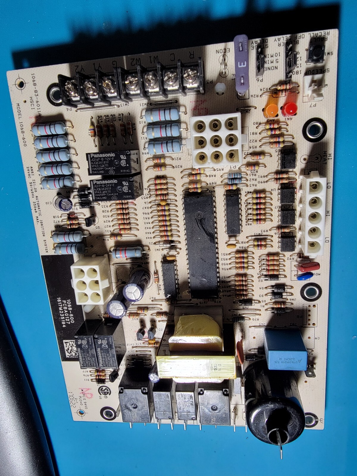 GOODMAN AMANA DAIKIN PCBAG100 1068-600 Control Board Ignition PCBAG100S | eBay