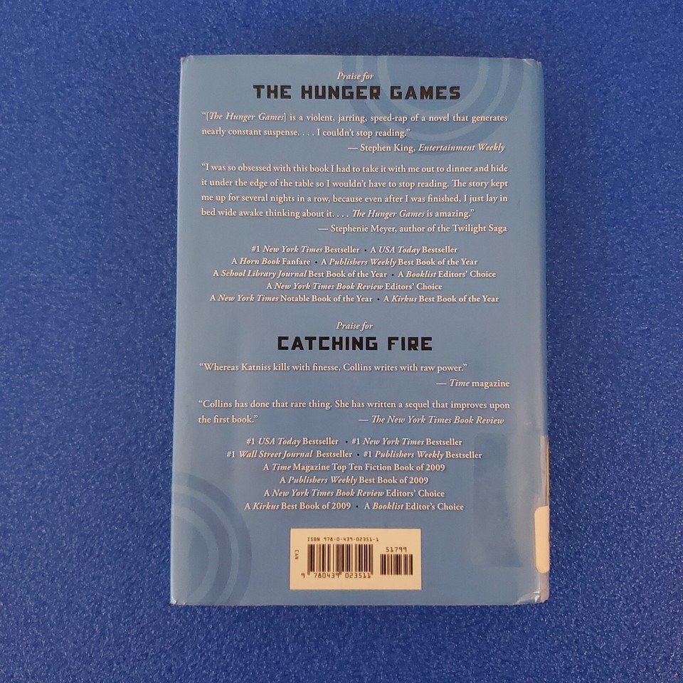 MOCKINGJAY HARDCOVER BY: SUZANNE COLLINS THE HUNGER GAMES SEQUEL SHIPS ...