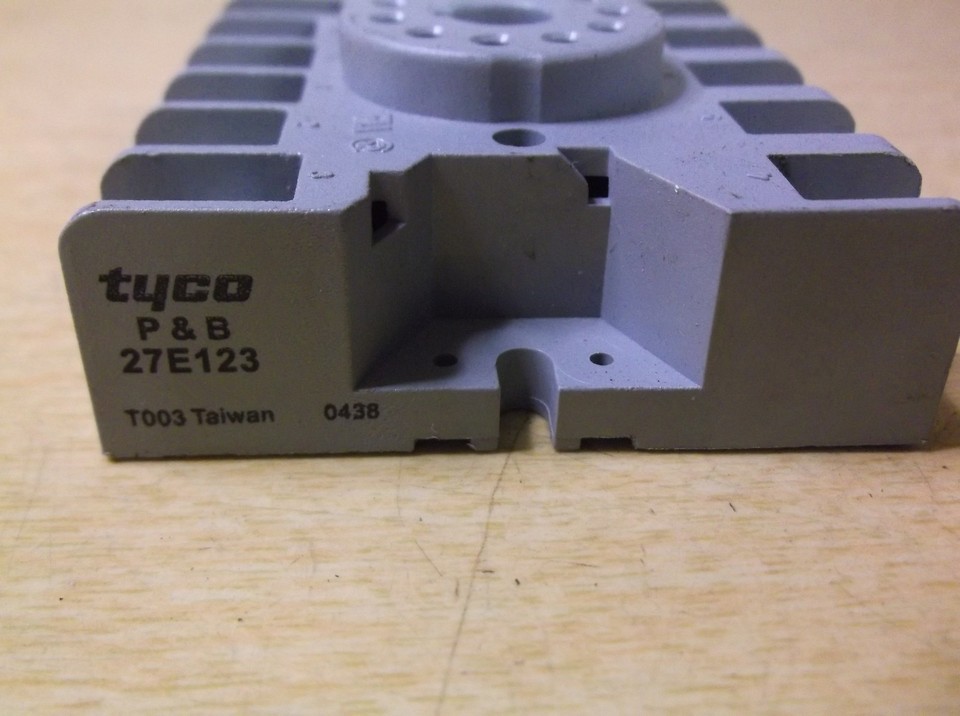Tyco 27E123 10A 300V Relay Socket Base *FREE SHIPPING* | eBay
