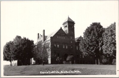 BIG RAPIDS, Michigan RPPC Photo Postcard FERRIS INSTITUTE Main Building ...