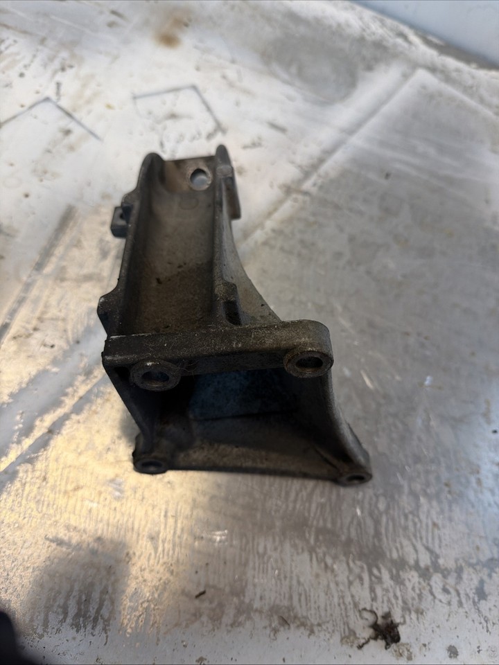 Engine Mount Pass Side (right) Bracket Arm BMW E36 318ti 318i 318is ...