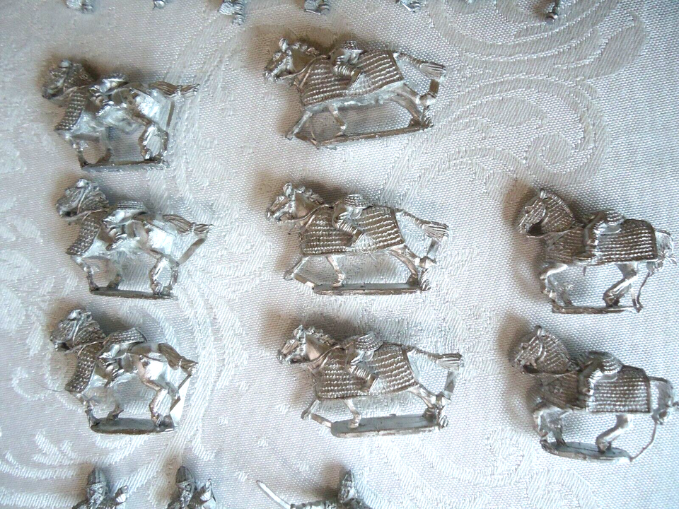 Metal 28mm Medieval Cavalry Horses Soldiers Weapons Miniature War Game ...