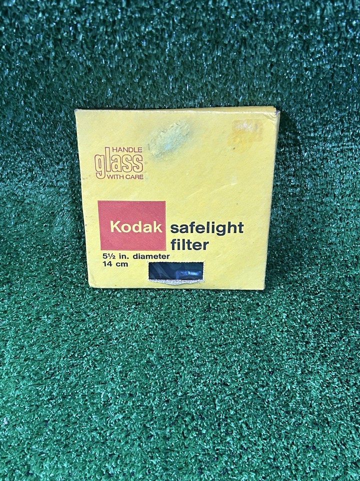 Kodak Safelight Filter - 5 1/2 In. (5.5) Inch 14cm Glass With Box | eBay