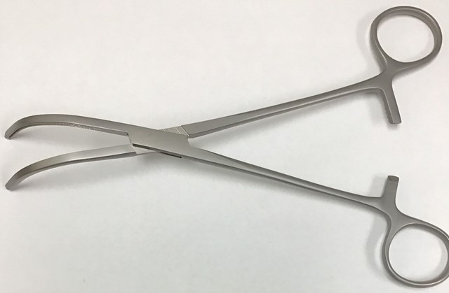 Codman 37-1096 Glover Classic Curved Clamp 1x2 Vascular Teeth 9.5” Jaw ...