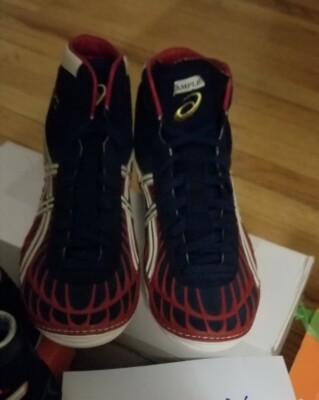 DAN GABLE ULTIMATE Red White Blue size 9 RARE | eBay