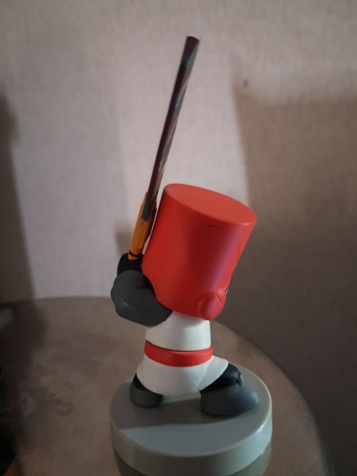 Castle Crashers - The Behemoth - Red Knight - First Figure with Sword ...