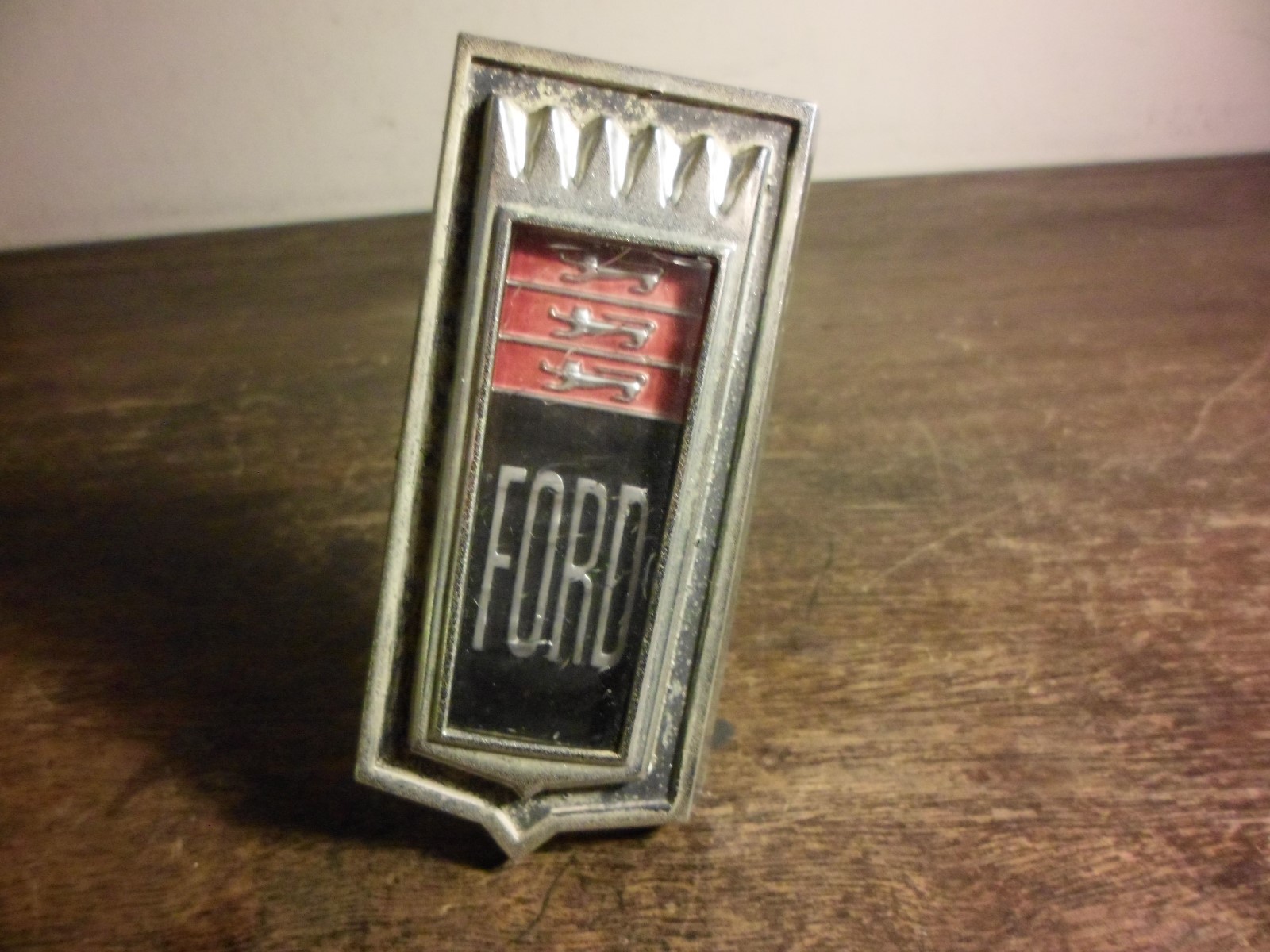 1972 72 Ford LTD - Emblem | eBay
