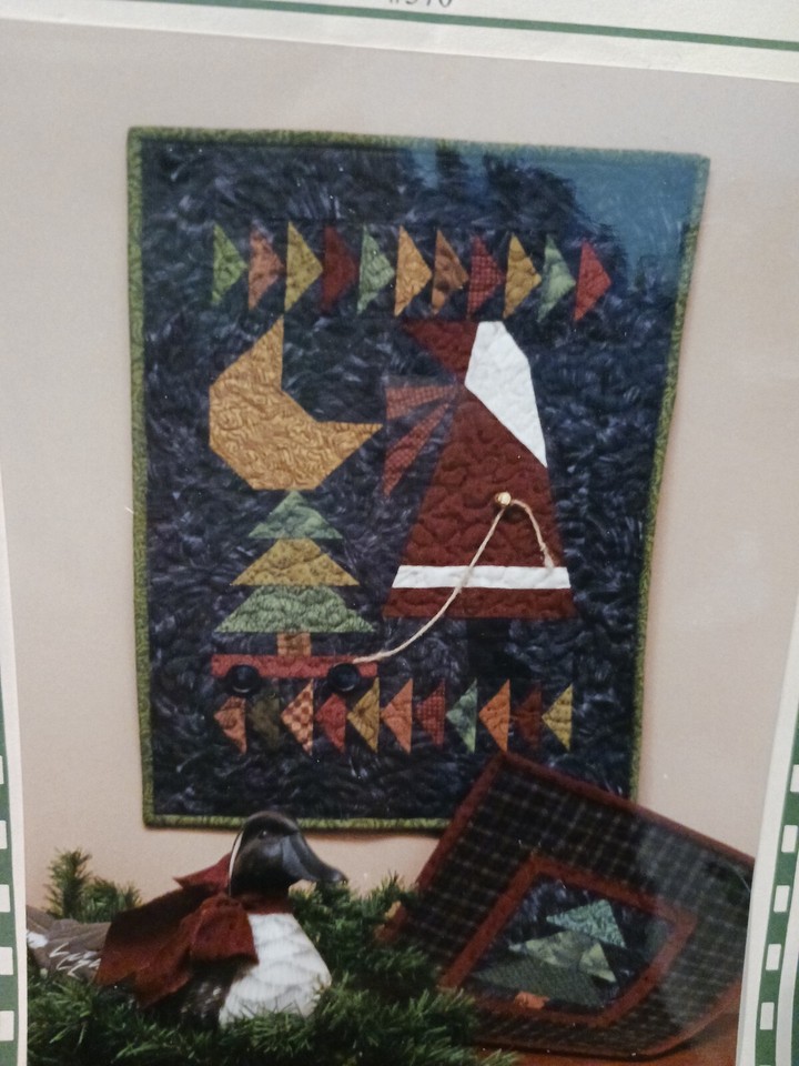 Timberland Santa foundation paper piecing wall quilt pattern Christmas ...