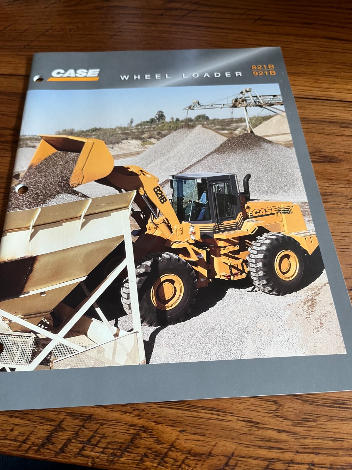 Case Tractor 821B 921B Tractor Brochure FCCA | eBay