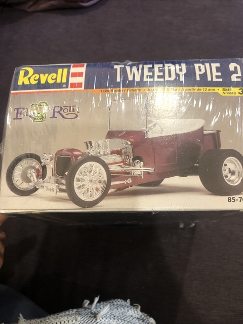 NOS Revell Tweedy Pie 2 Model Car Kit 85-7675 Ed Big Daddy Roth Skill 3 ...