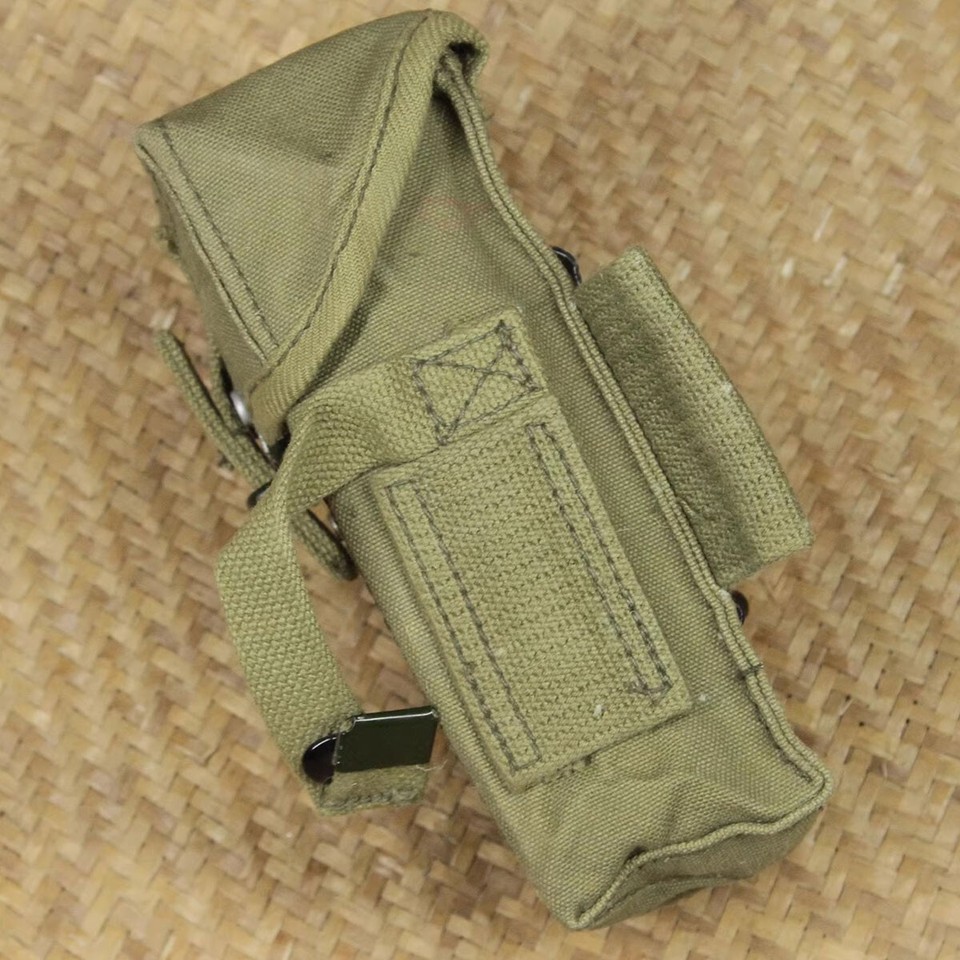 Aiding Vietnam Era US M1956 Ammo Pouch Magazine Pack For NATO 20rds Mag ...