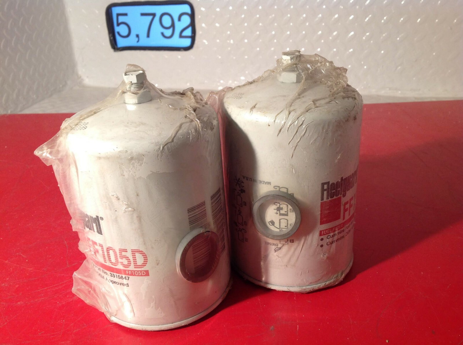 FLEETGUARD FF105D - Fuel filter cross reference