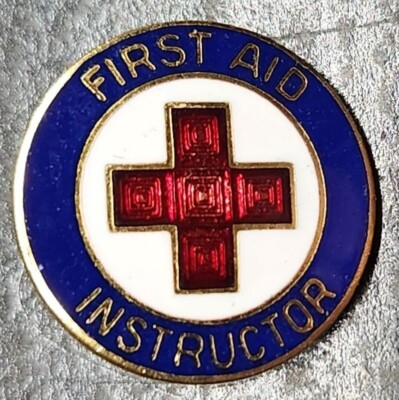 Vintage First Aid Instructor Pin Badge With Red Cross Emblem & Gold ...
