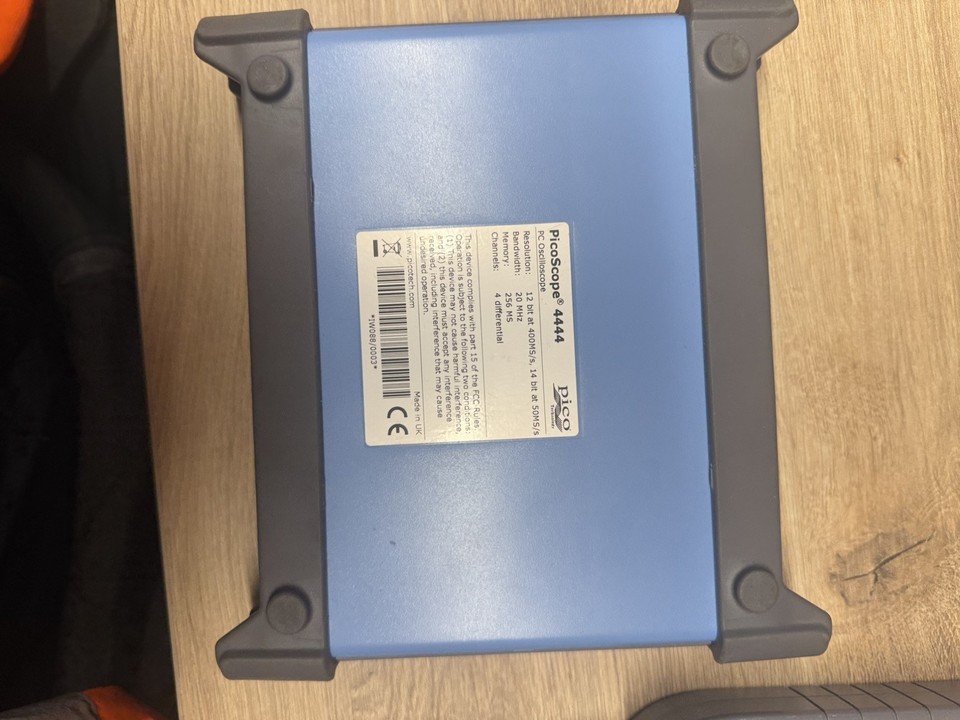 PicoScope 4444 1000 V CAT III Mains Voltage Differential Oscilloscope ...