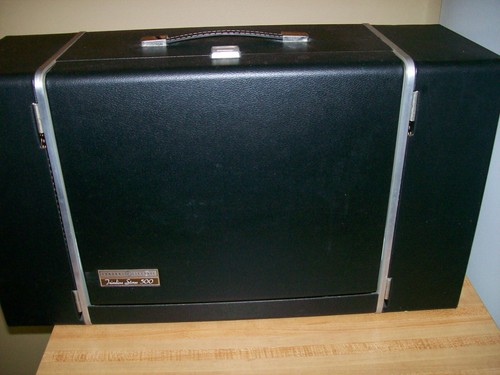 GE Trimline 500 Solid State Stereo Portable Vinyl Record Player READ ...