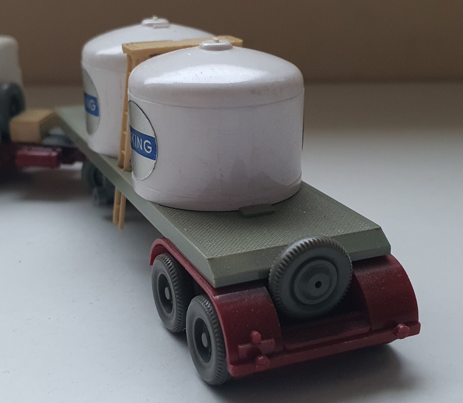 Wiking 1:87 LKW MB LPS 332 Pullman Chemikalien-Tanksattelzug TOP ...