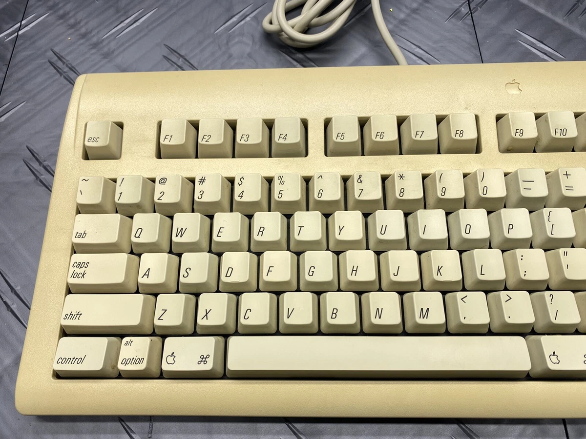 Macintosh Computer 1994