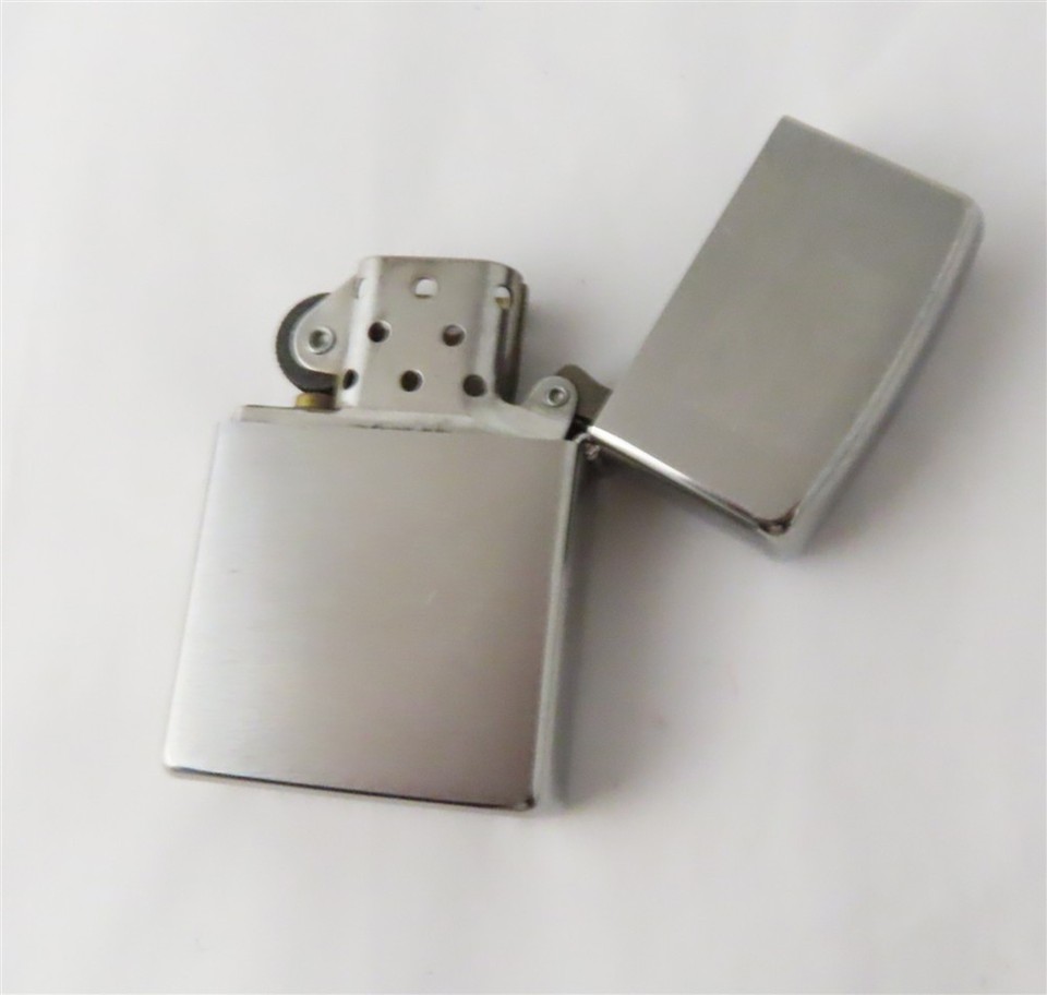 Zippo Lighter Silver Tone Brushed Texture Zippo Sparks | eBay