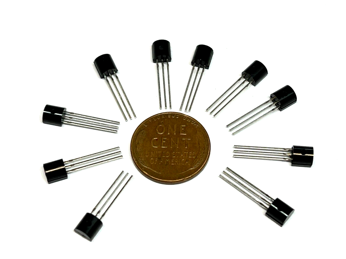 A1015 Transistor Dual Transistor Amplifier Using C1815 And A1015