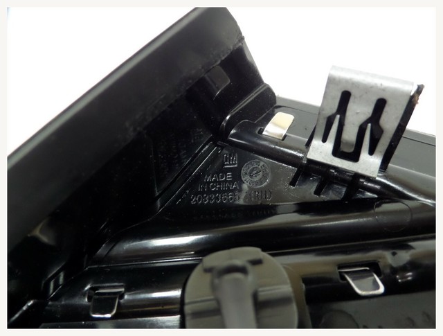 Genuine GM OEM Fender Molding #20833655 for sale online | eBay