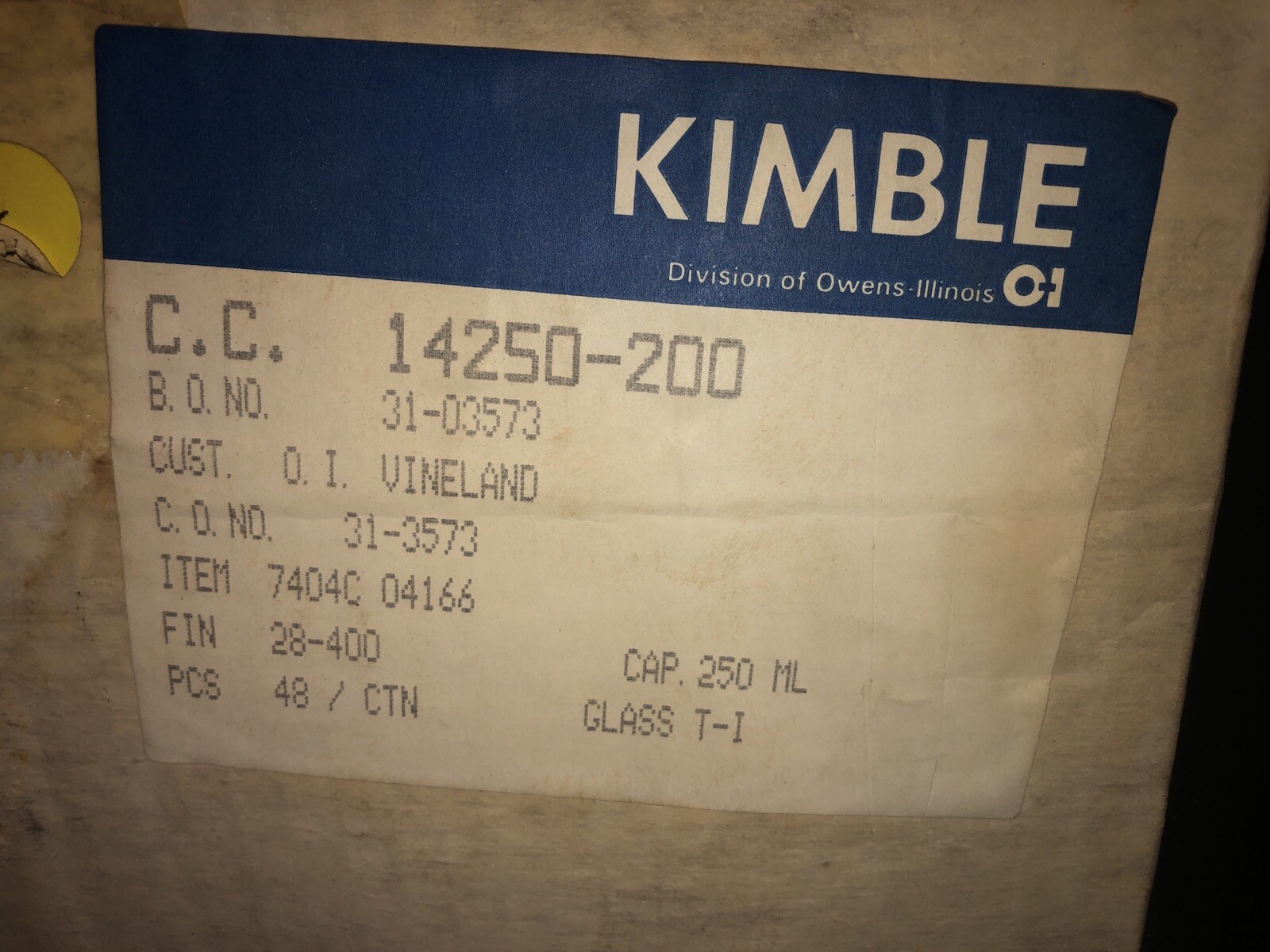 Vintage NOS Case Of 45 Kimble KIMAX K 12 250ml Bottles Item 7404C 04166 ...