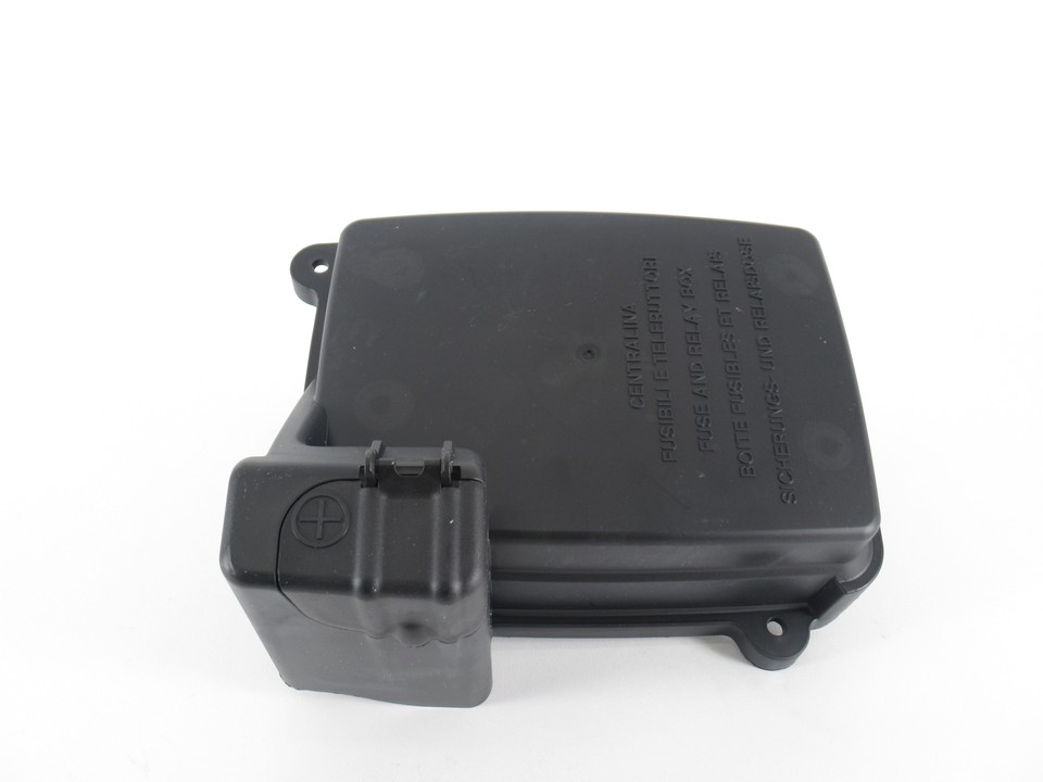 Genuine OEM Mopar Ram 68100627AA Power Distr Fuse Box Cover 2014-2023 ...