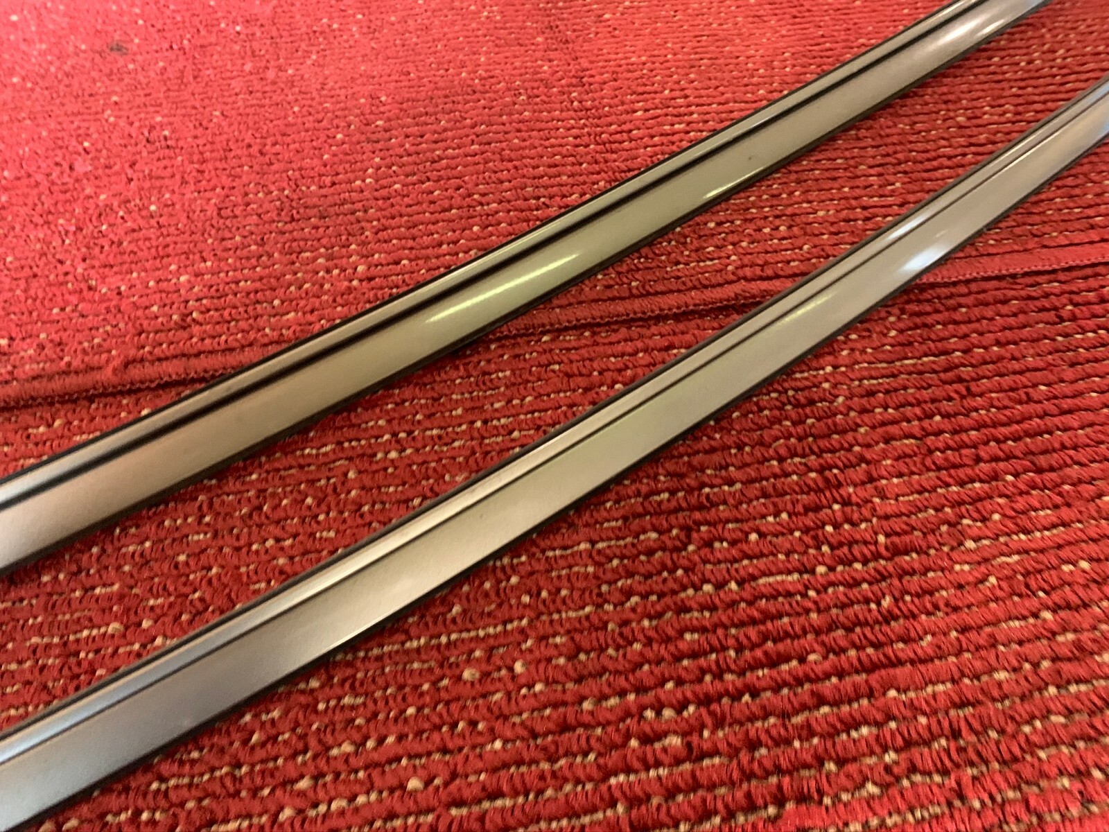 BMW E60 LEFT & RIGHT ROOF RAIL MOLDING TRIM RAILS RACKS OLIVIN METALLIC ...
