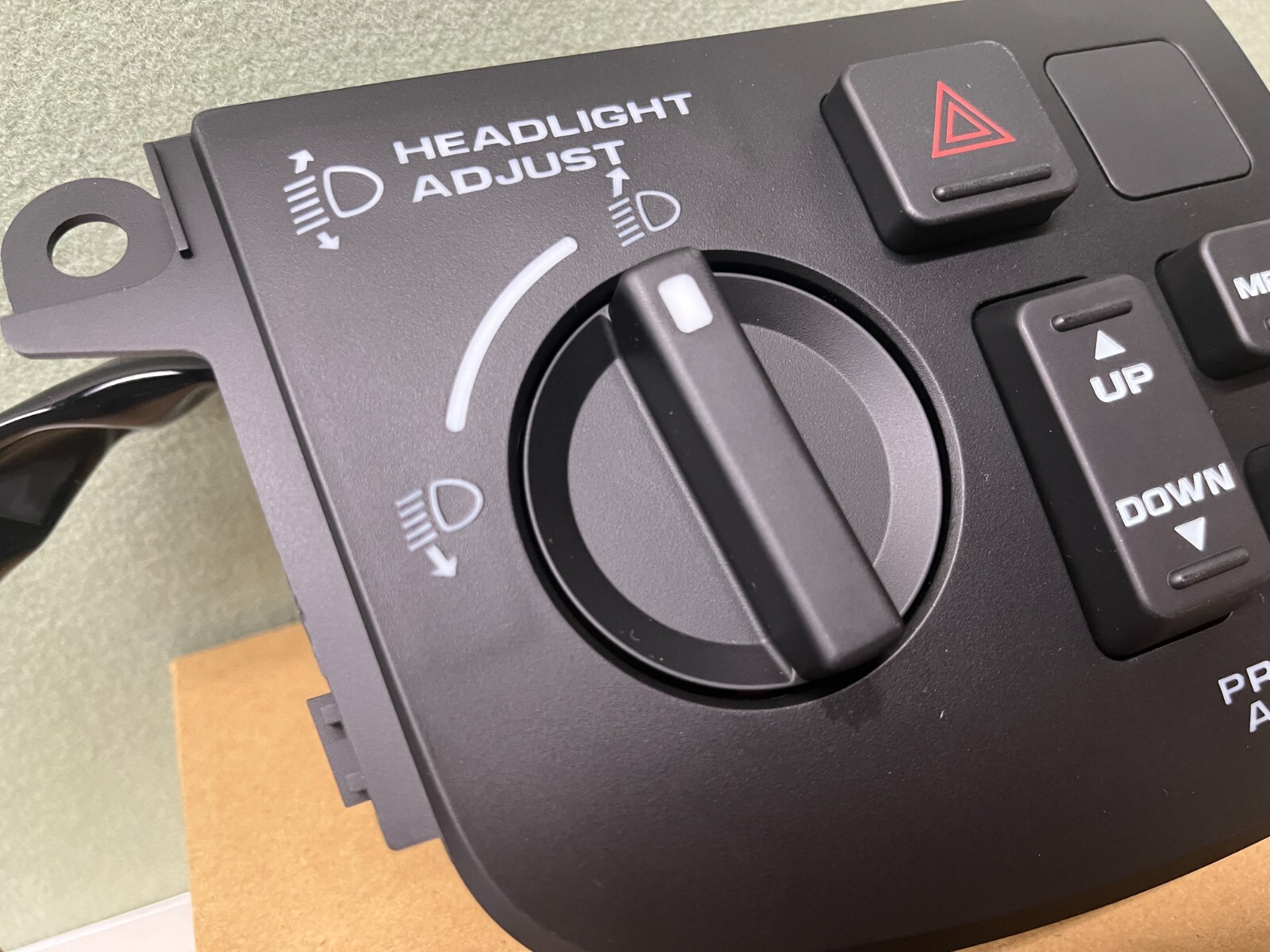 HONDA NEW GENUINE OEM HEIGHT CONTROL SWITCH ASSY 2001-2005 GL1800 GOLD ...