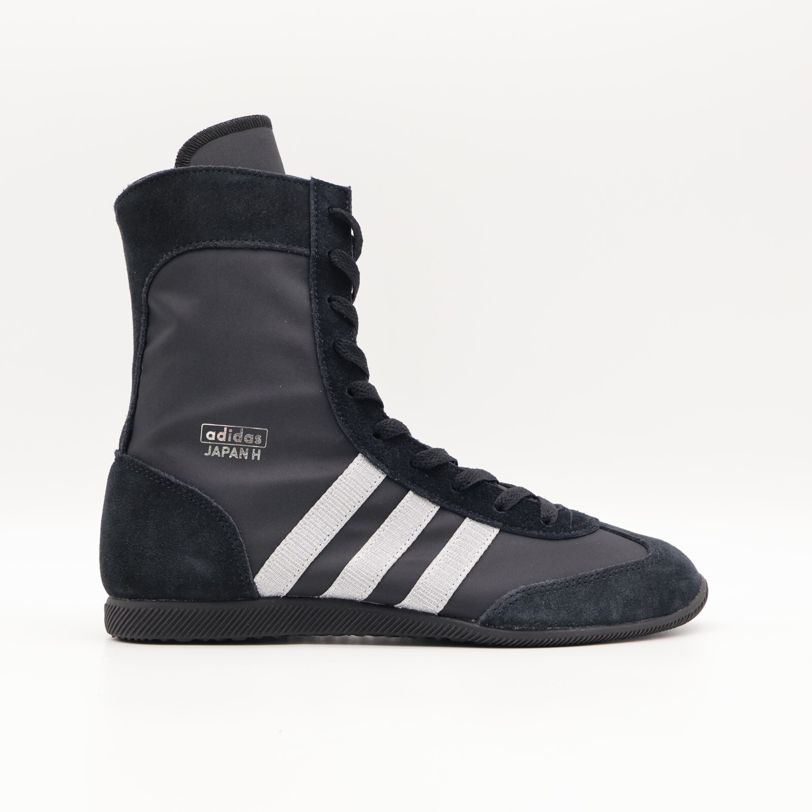 JR8118 adidas Originals Women's Japan Mid Core Black Silver Metallic ...