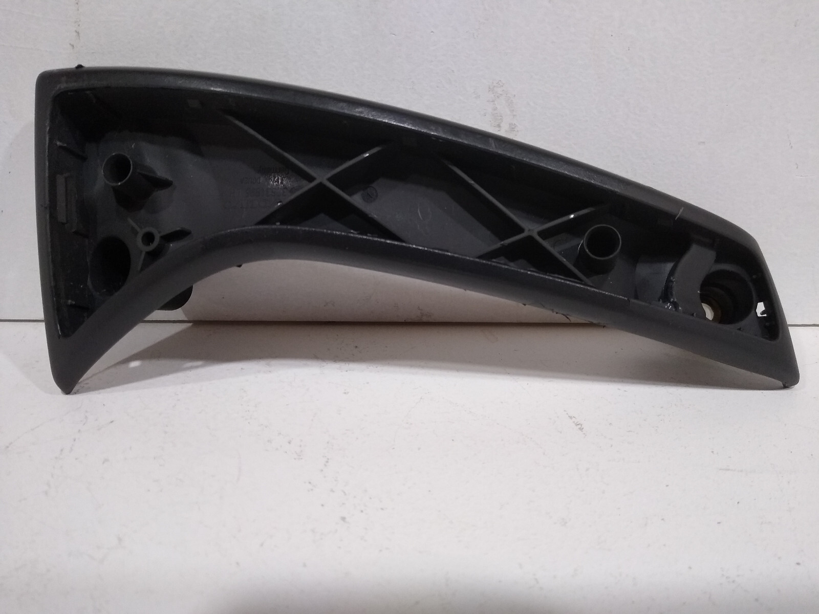 Volvo OEM Oak Front Left Door Grab Handle Fits S60 05-09 V70 Xc70 05-07 ...