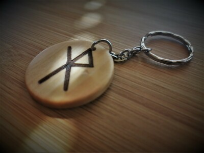 VIKING SAFE TRAVEL RUNE,NORSEN WOODEN Keyring,HANDMADE IN UK,GREAT GIFT ...