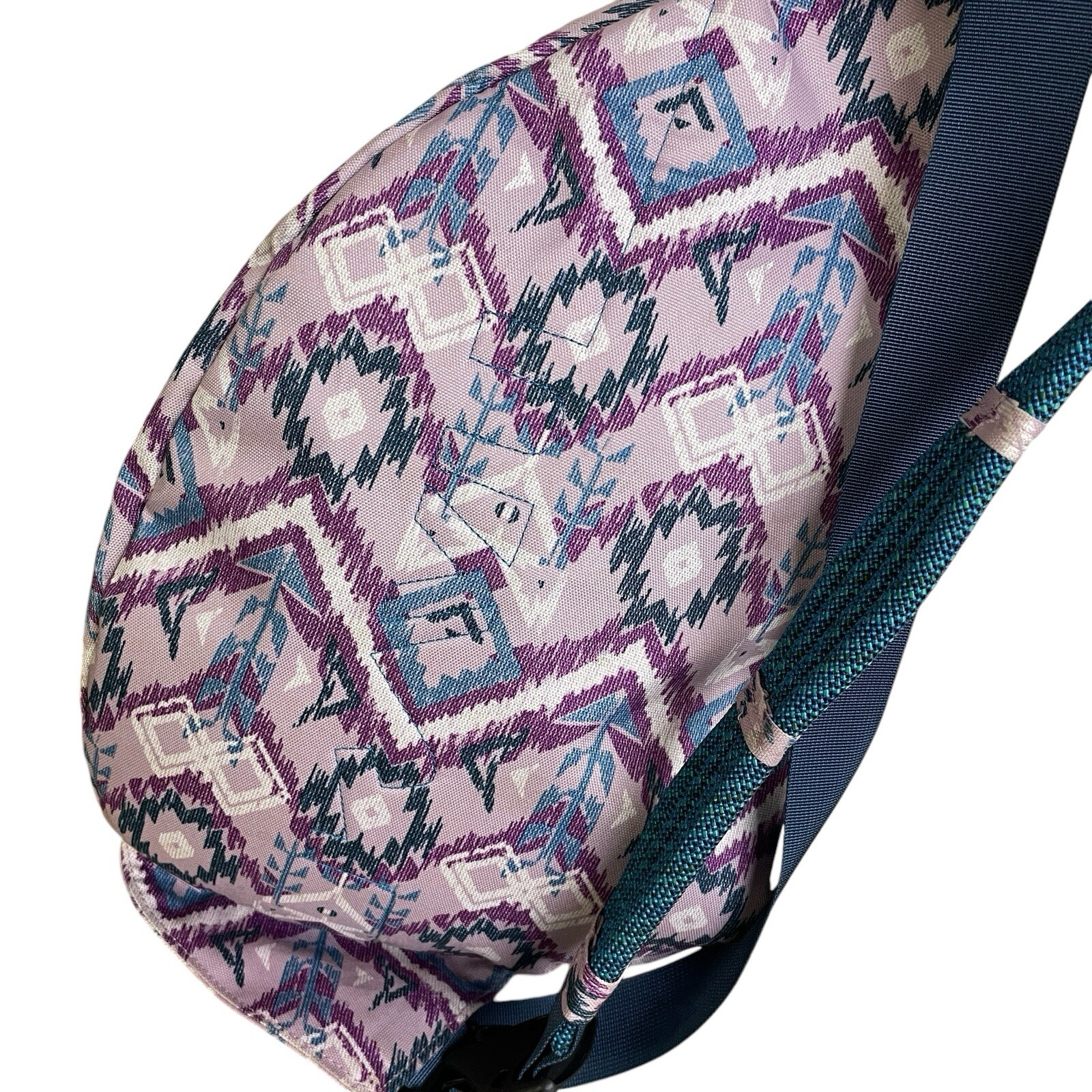 KAVU Sling Rope Bag Purple Canvas Zip Pockets Daypack Travel Backpack ...