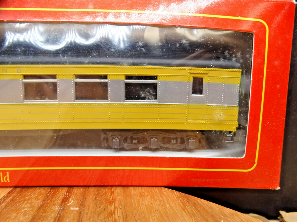 IHC HO Scale 82' The East Wind 4236 Heavyweight Diner Car | eBay