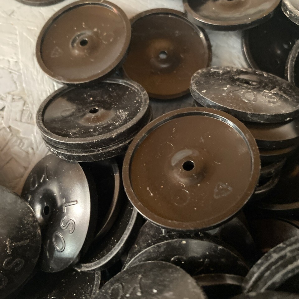 1.5 in Black Plastic Cap Washers by YOST, Use with Nails or Screws, 275 ...