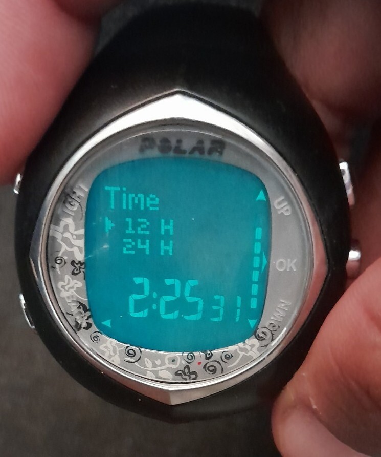 Black Polar F6 Watch Digital Fitness Heart Rate Monitor Silver Face 50m ...