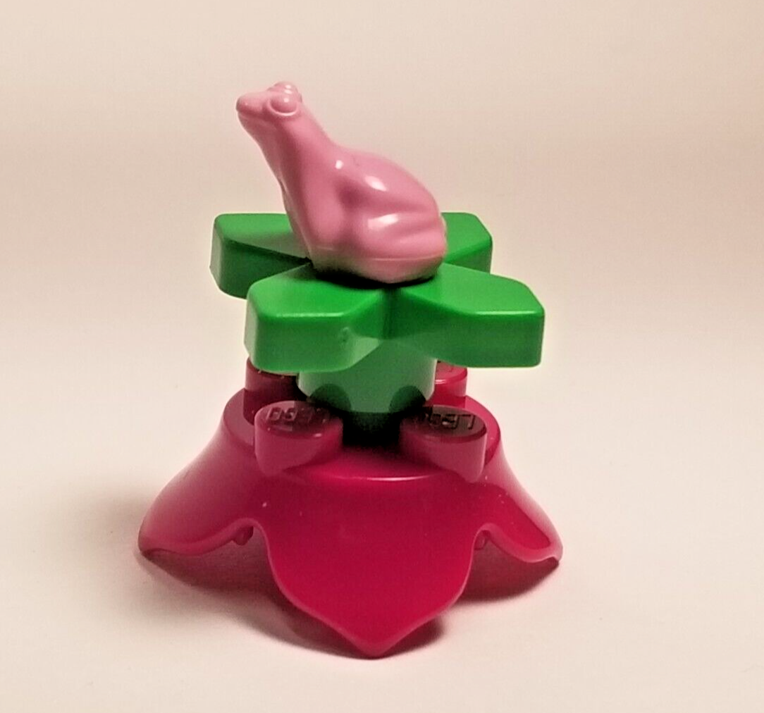 LEGO Pink Frog Flower Set Green Petal Magenta Pedestal Friends ...