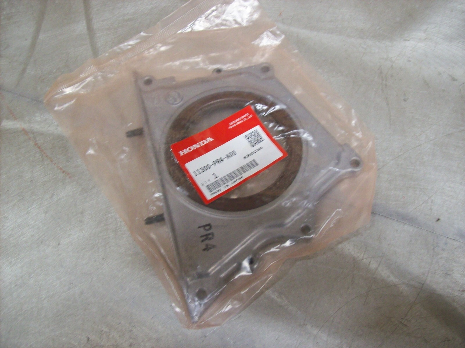 v6) Honda Genuine OEM Rear Main Seal 11300-PR4-A00 | eBay