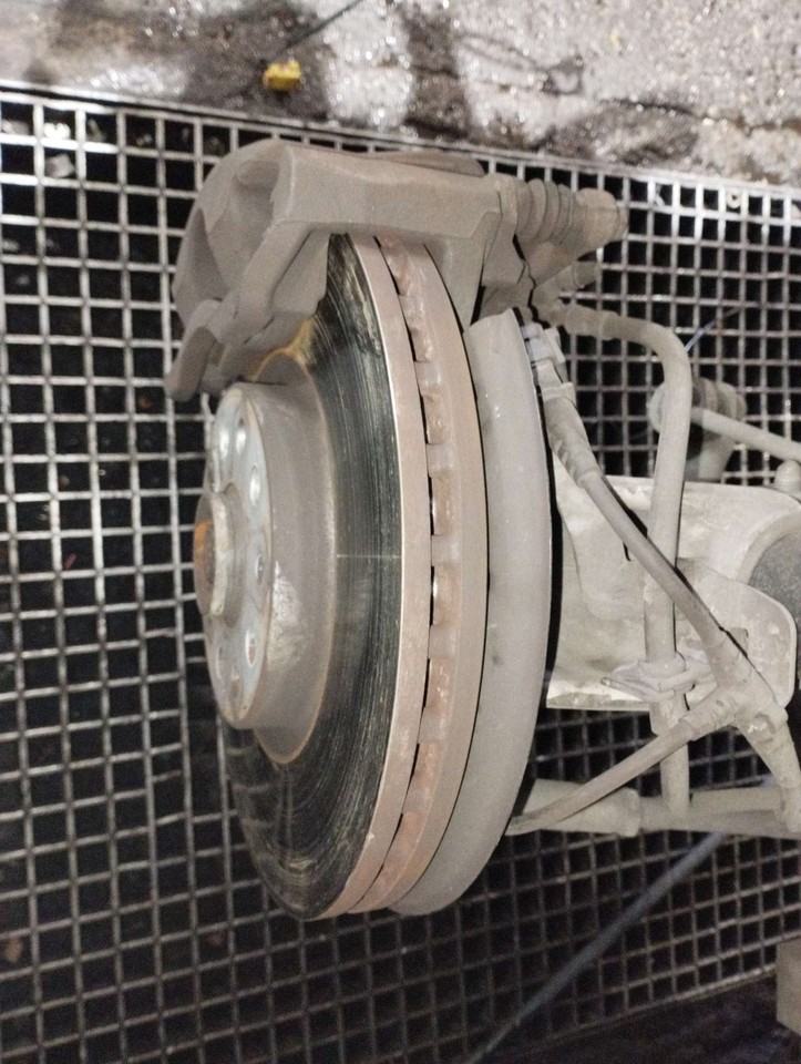 1K0407621F MOYEU DE ROUE AVANT GAUCHE / 811242 POUR SEAT ALHAMBRA 710 ...