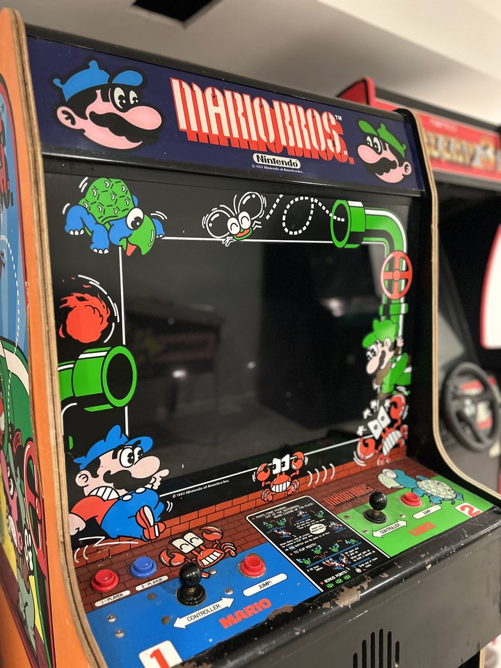 Nintendo Mario Bros Full Size Arcade Machine - Original & Great ...