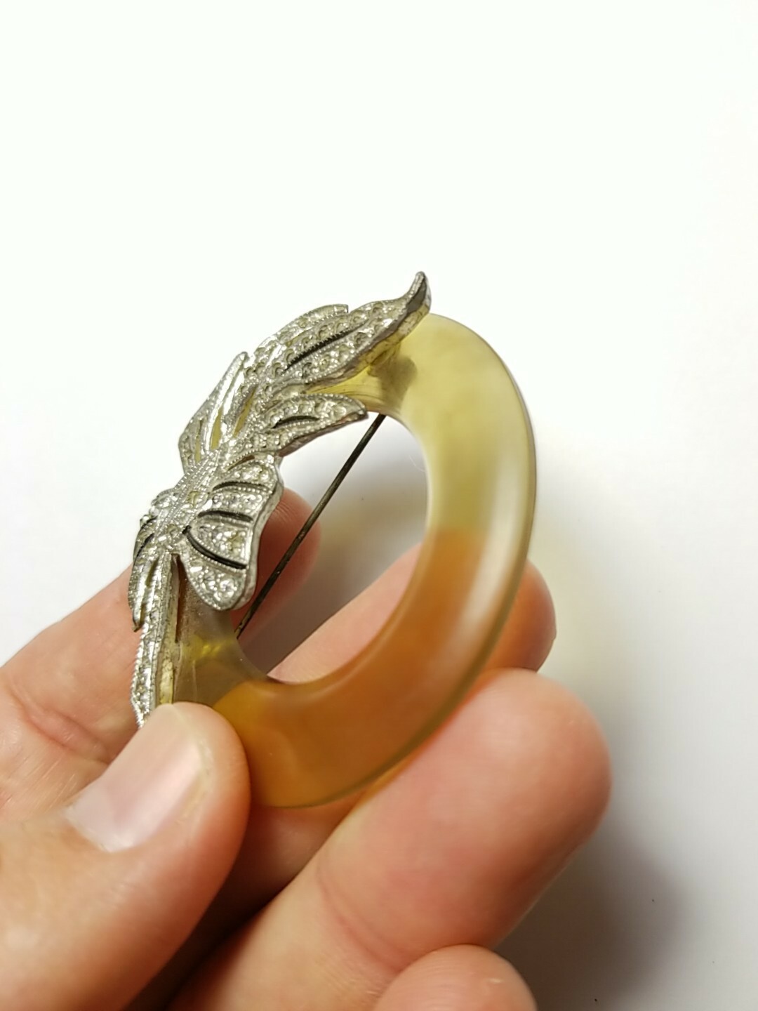 1930s Antique Plastic & Metal Design Brooch - Gem