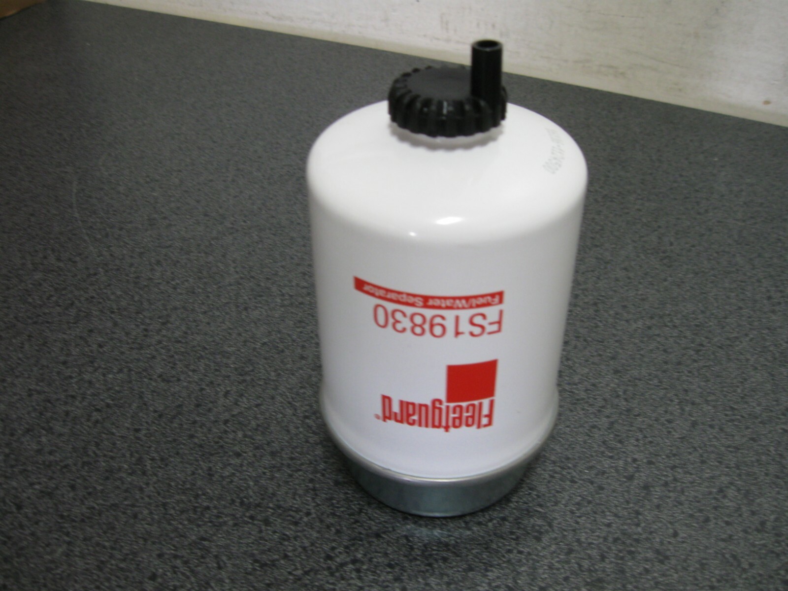 FLEETGUARD FS19830 - Fuel filter cross reference