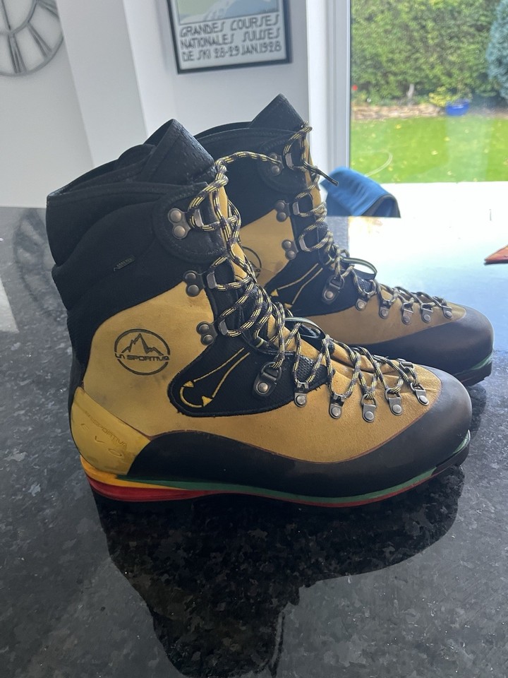 47 Sportiva Nepal Evo GTX B3 Mountaineering Boots Worn Once In Fine ...
